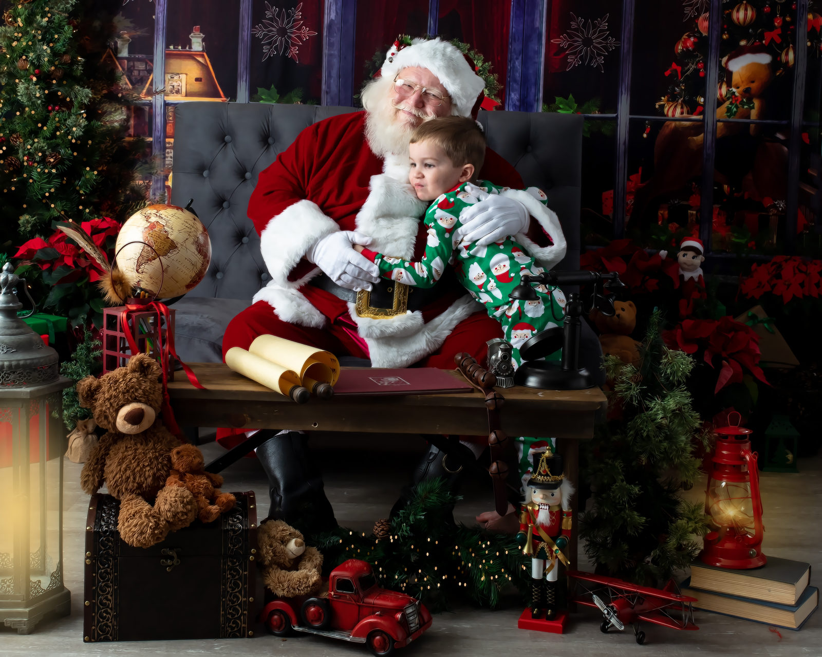 Cincinnati Santa Mini Sessions and Christmas Jammies